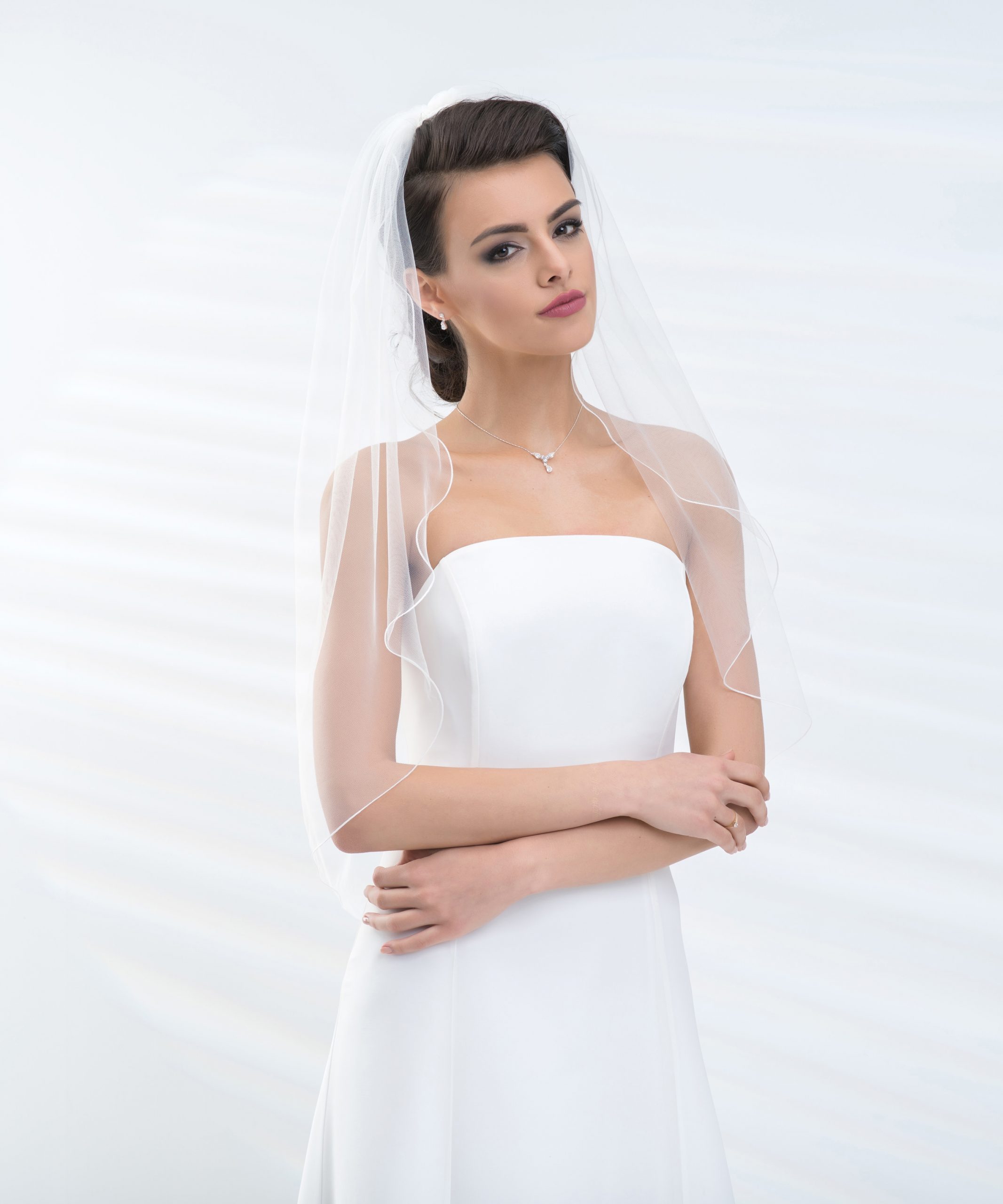 Schleier mit Kurbelkante, Länge 80 cm, Ivory - Zauberkutsche Brautmodenshop